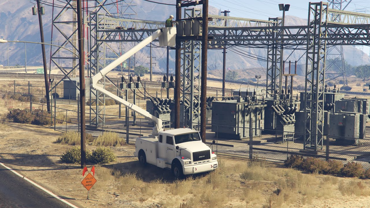 Utility Truck Interaction - GTA V working utility bucket truck - YouTube