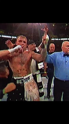 Jake 'GOAT' Paul Massive W Boxer! (Old and Crusty loser Mike Tyson ...
