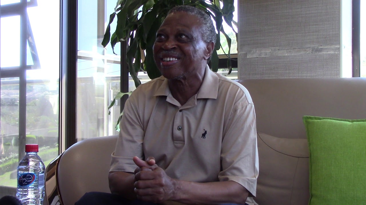 Apostle Dr MA Simelane prayer-part1 - YouTube