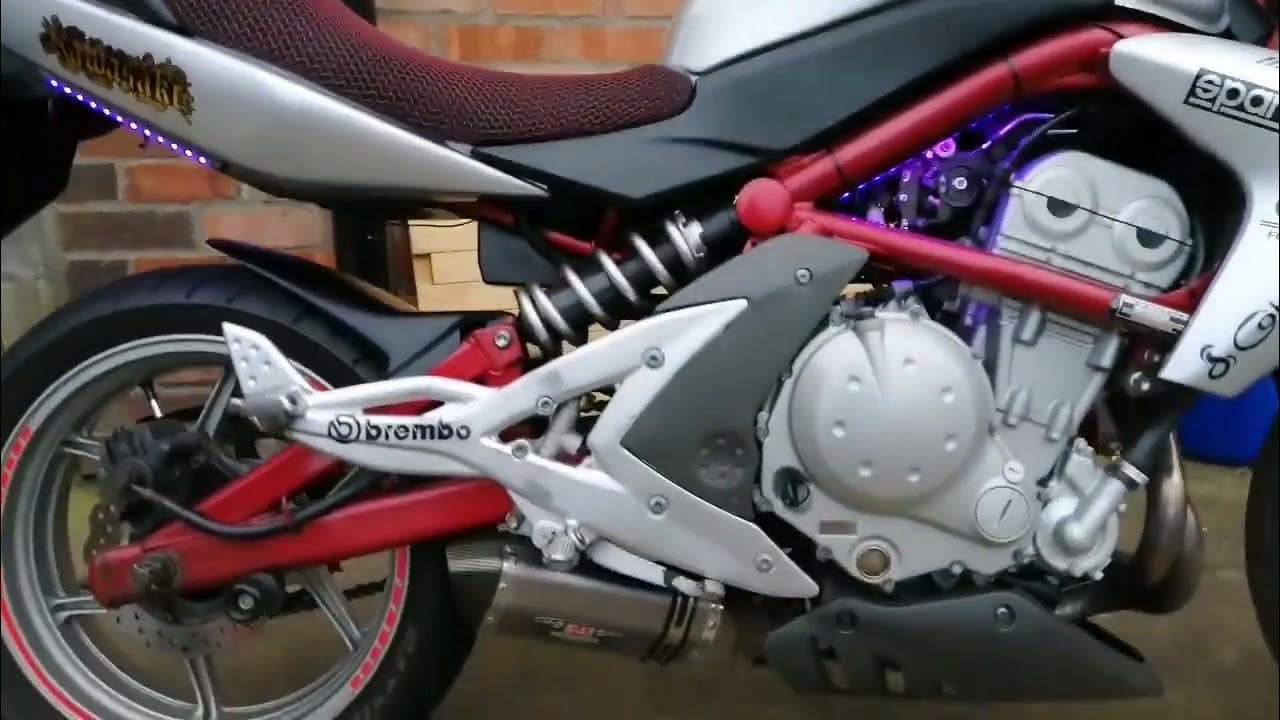 Kawasaki er6n 2006 model - YouTube