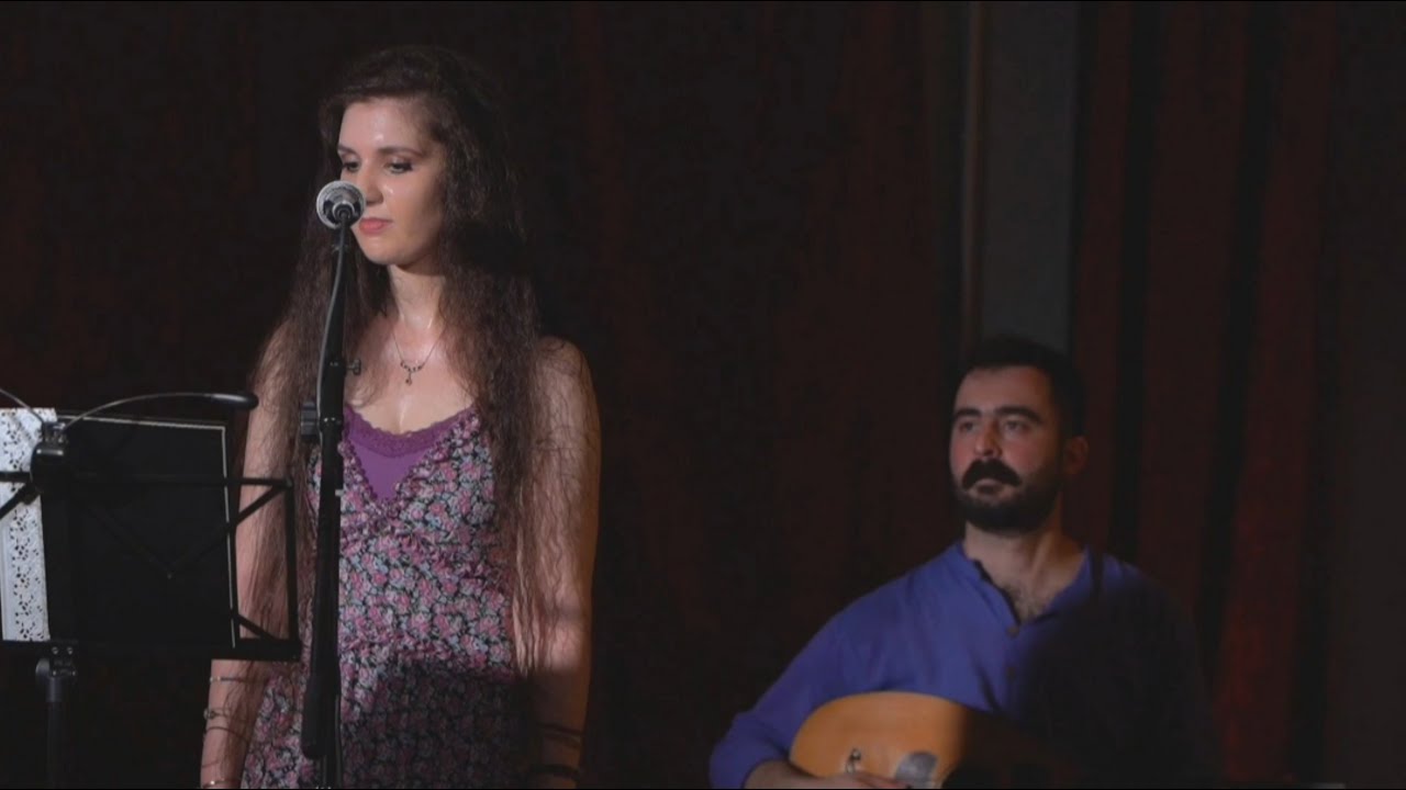 Η Ελένη η ζωντοχήρα (Γ. Τσαούς) - Μαρία Παπαχριστοδούλου - YouTube