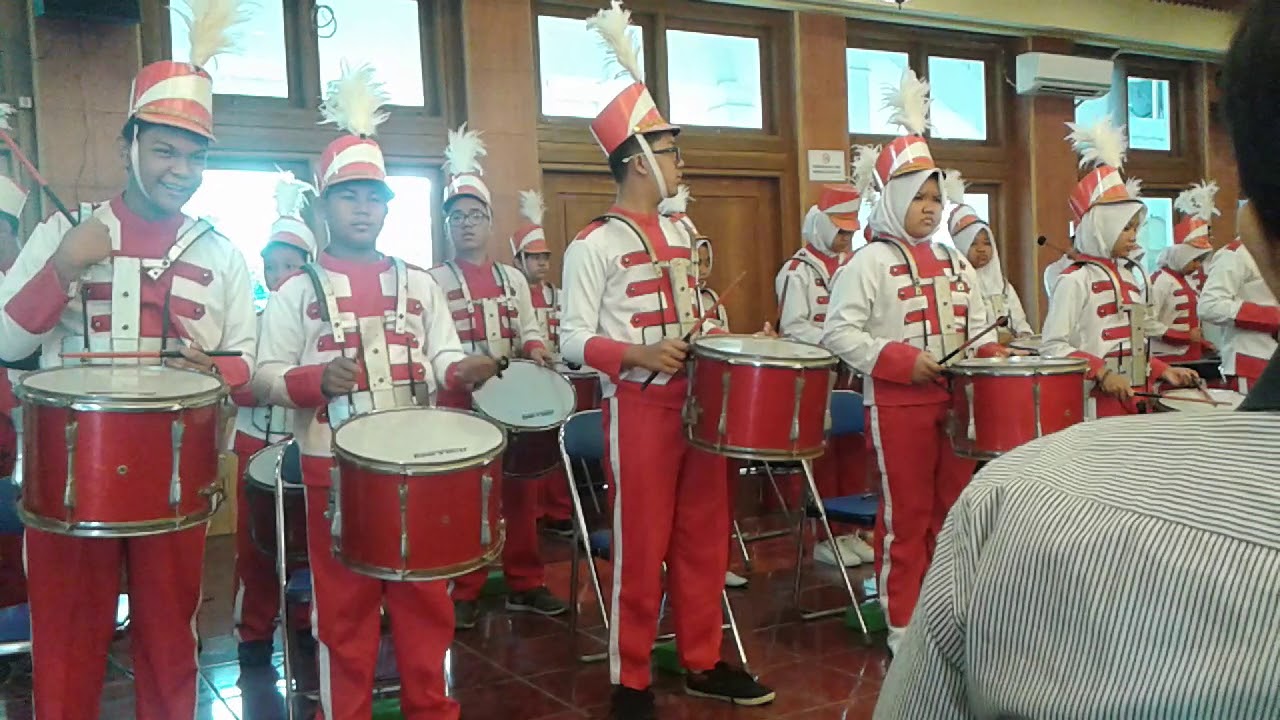 Marching band smpit rpi - YouTube