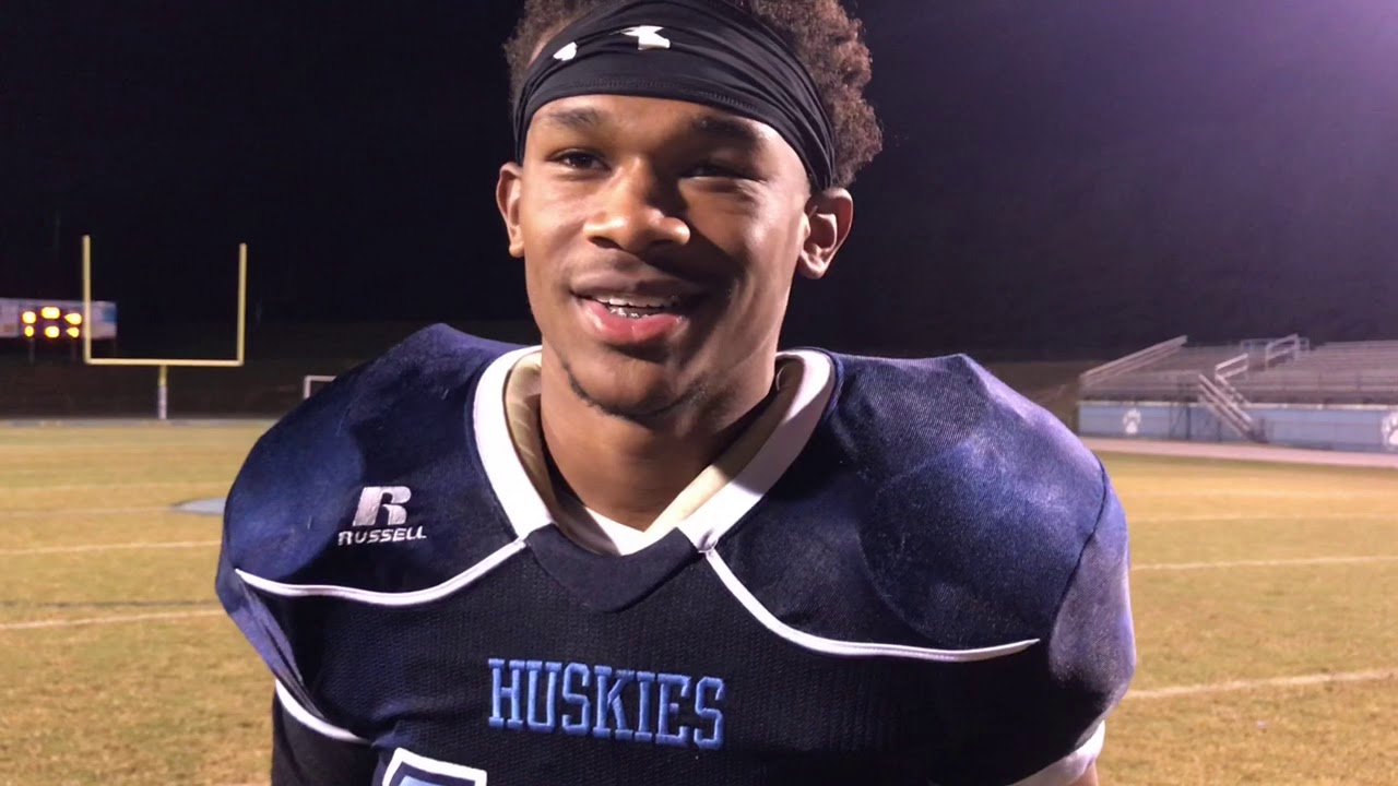 Hunter Huss’ Tony Davis commits to Duke - YouTube