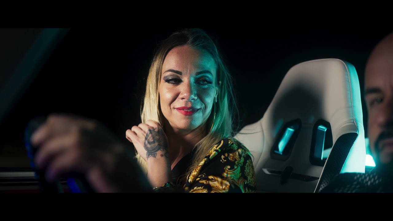Toni H y Nuria Palma - Quédate (Video Oficial) - YouTube