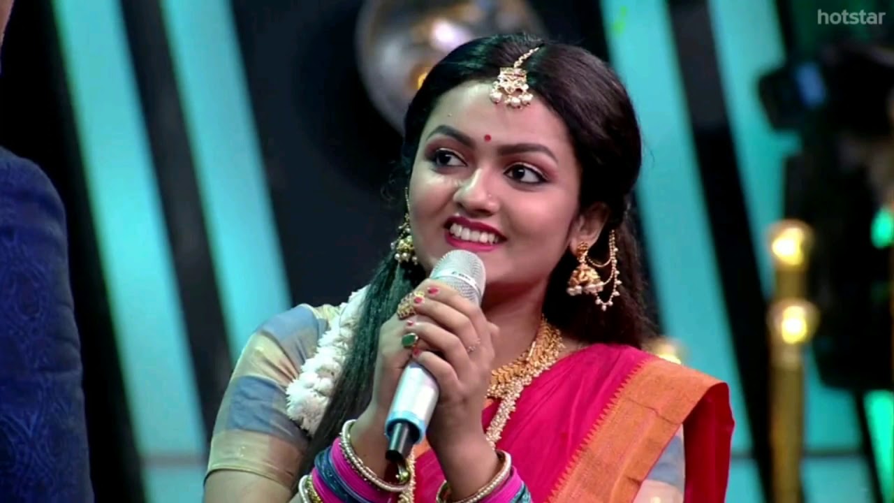 Champa Chameli Golaper e Baag e | Sandhya Mukhopadyay | Manna Dey ...