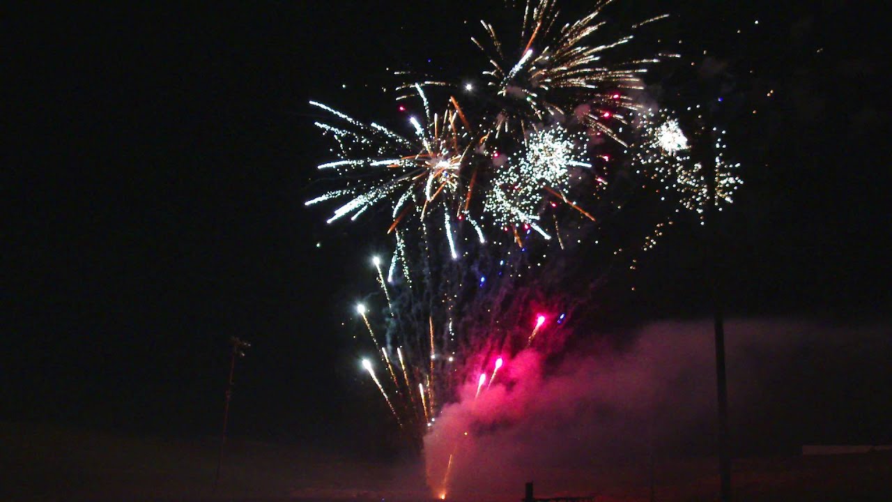 5-Minute Fireworks Show - YouTube