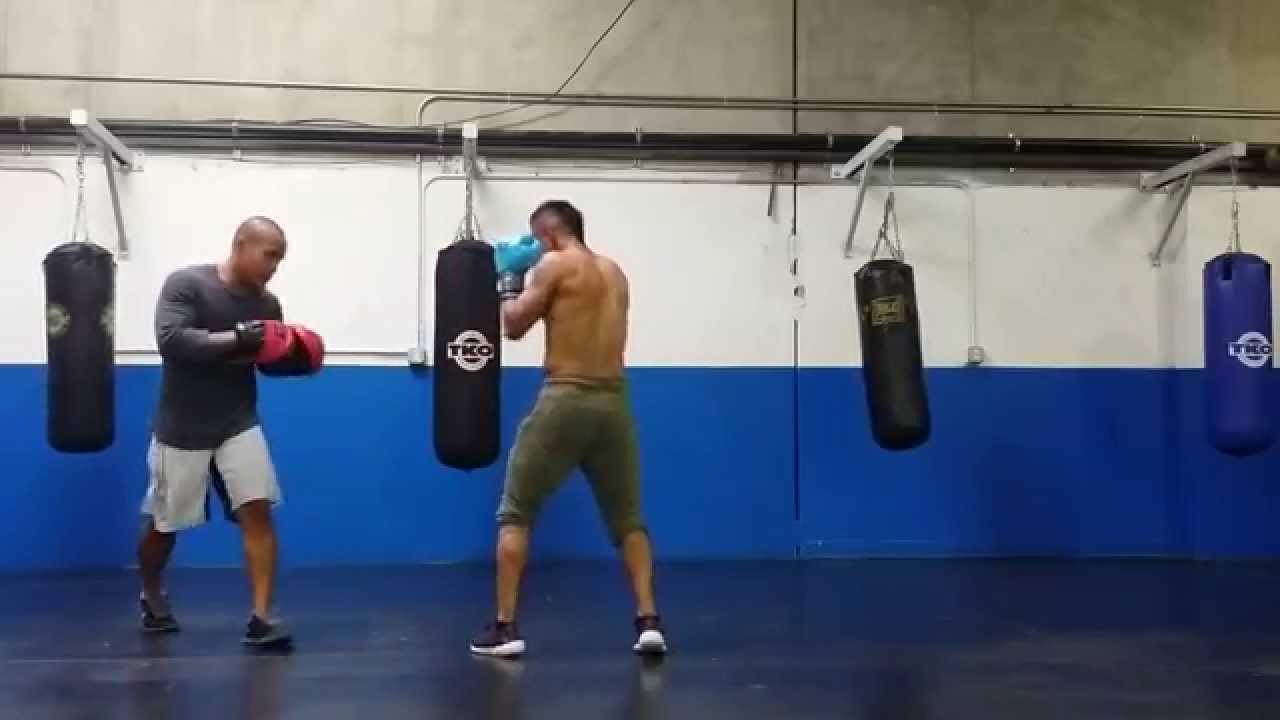 Practicando boxeo - YouTube