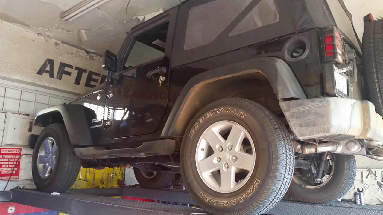 2013 jeep wrangler with flowmaster 40 series - YouTube