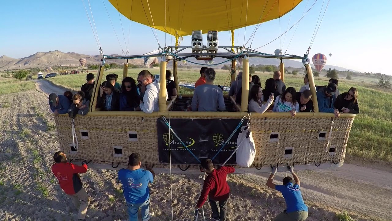 Hot Air Balloon Landing - YouTube