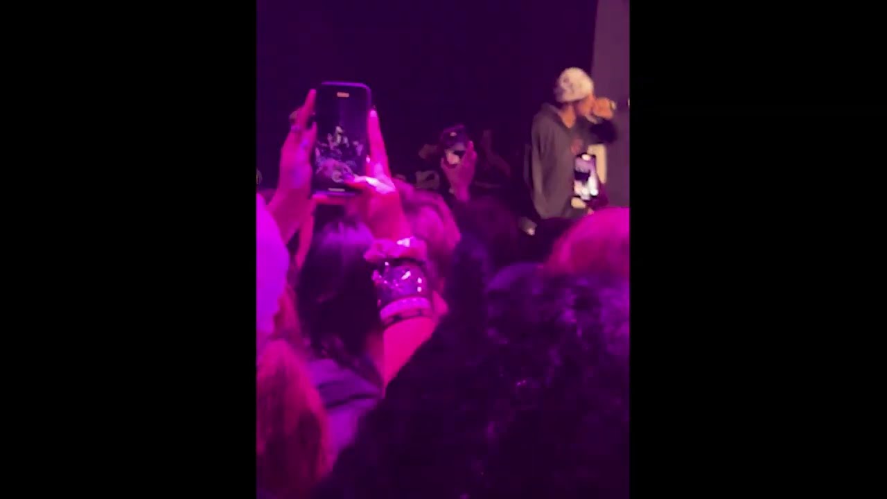 Lil Tracy concert in San Fransisco + Hi-C (30 Days Of Night Tour) - YouTube