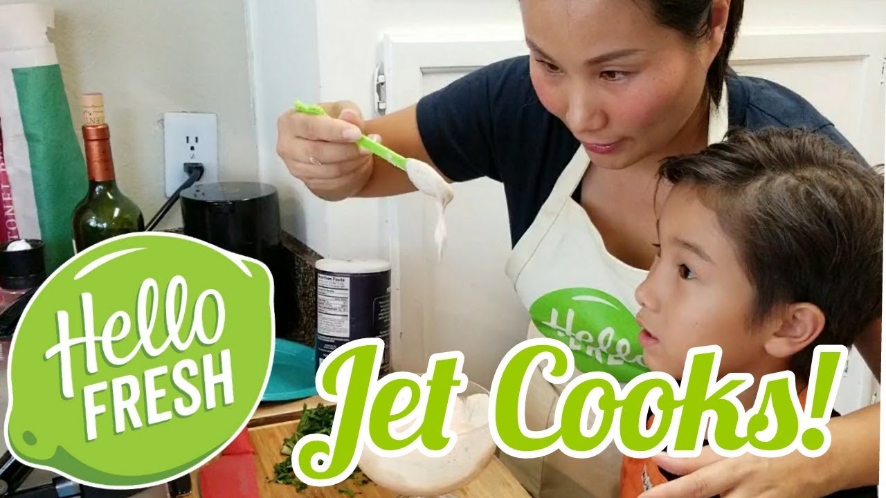 Jet Cooks HelloFresh - it's a Madd world vlog! - YouTube