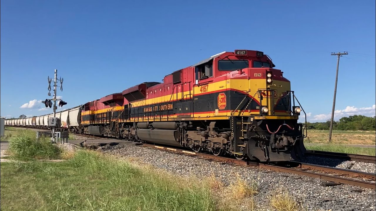 KCS train OALWY at Denton, TX (September 18, 2022) - YouTube