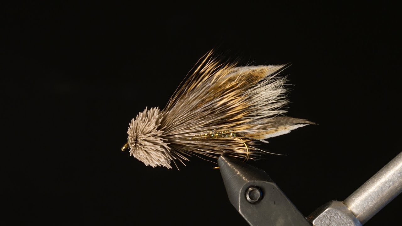 Beginner Fly Tying Series: Muddler Minnow - YouTube