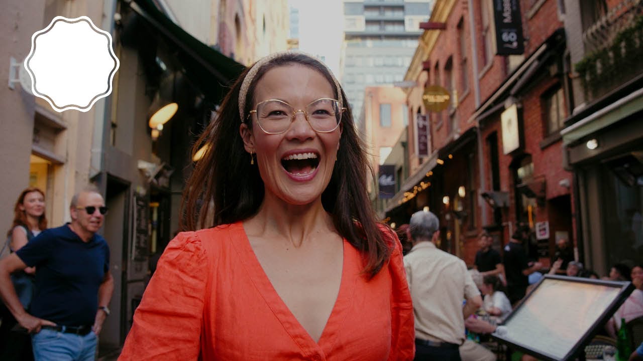A Guide to Dining Solo in Melbourne With Comedian Lizzy Hoo - YouTube