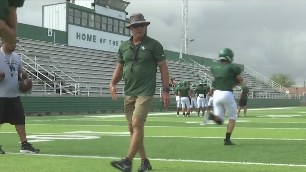 Breckenridge's Casey Pearce is the ATFCU Coach of the Week - YouTube