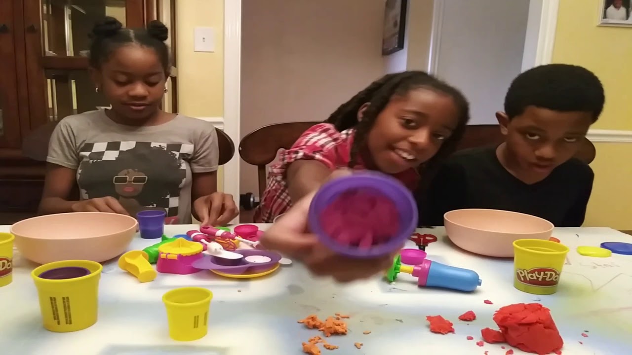 Play-doh experiment. - YouTube