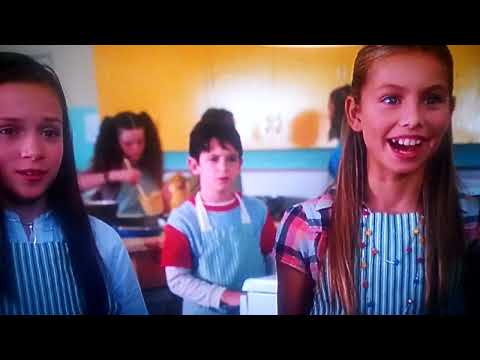 Diary of a Wimpy Kid 2010 two girls want to become Rowley's friend and Greg gets to empress them