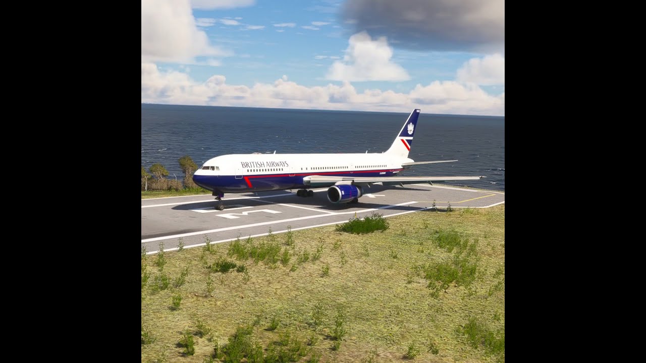 Insane Skill Pilot Takeoff from The Short Runway Boeing 767-300ER ...