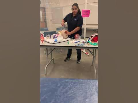 BVM of an apneic patient - YouTube