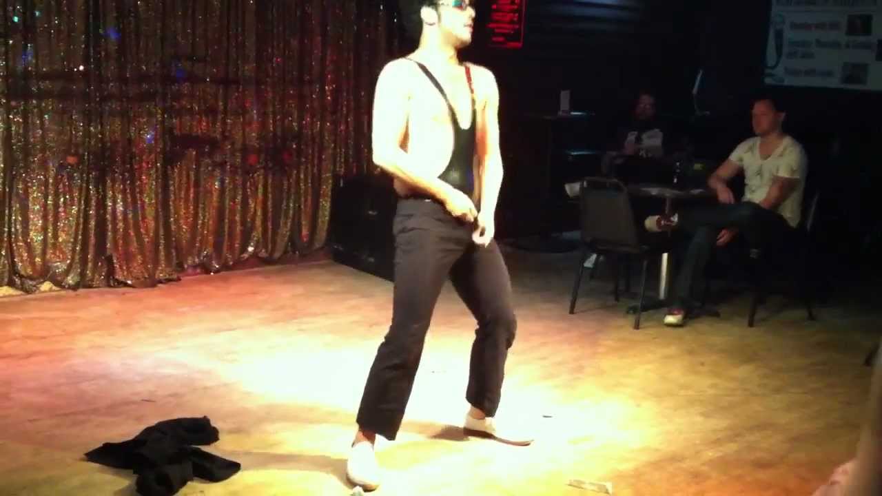 Girl Gone Wild - Burlesque (Madonna) - YouTube