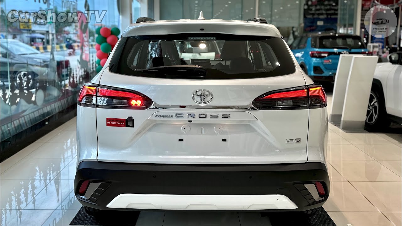 New Toyota Corolla Cross 1.8L- 5 Seater Luxury Crossover | White Color ...