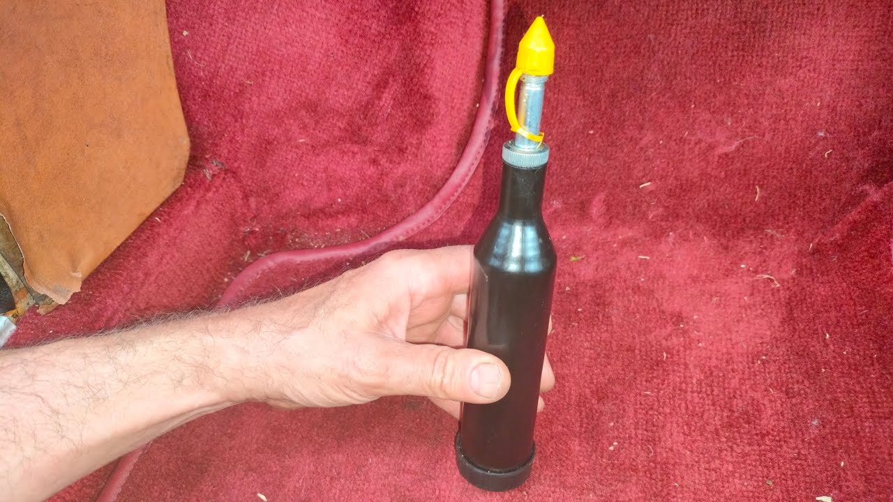 Morris Minor Level 2: Lubricating the steering rack - YouTube