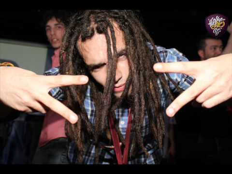 Ais Ezhel - En Başarılı 15 Nakarat