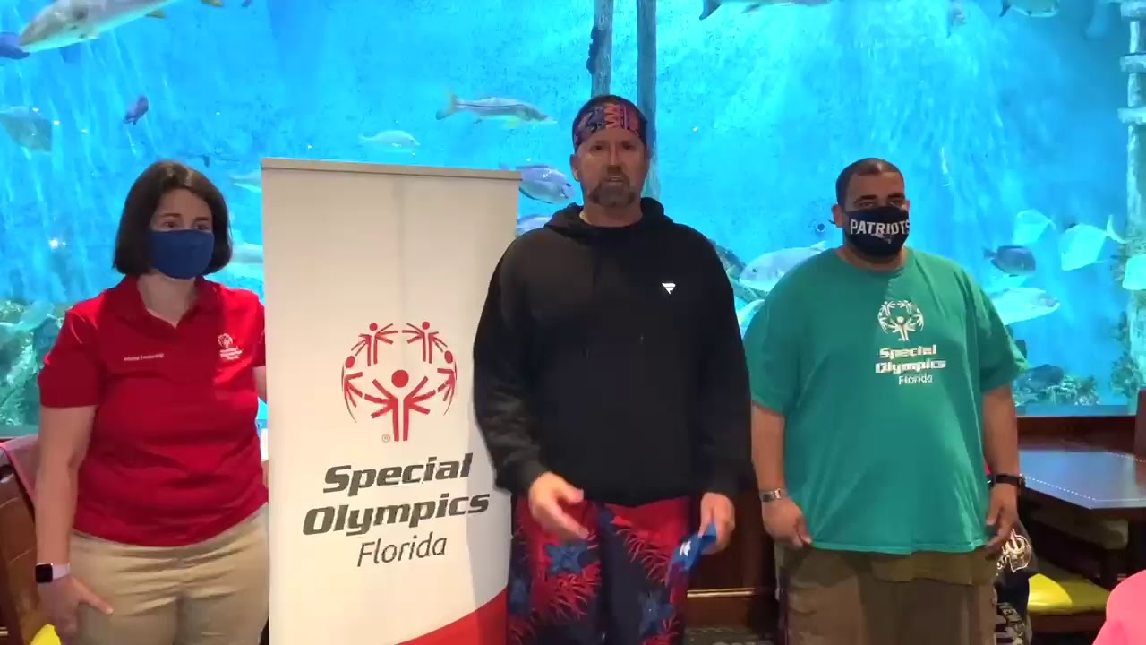 Steve Eaves Fanatics Tampa Polar Plunge video - YouTube
