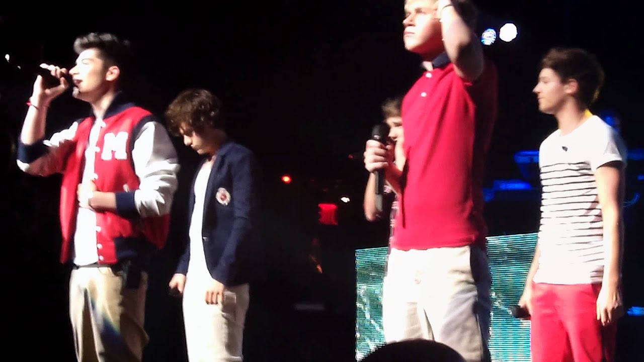 One Direction "Stand Up"-Beacon Theater NYC 5/26/12 - YouTube