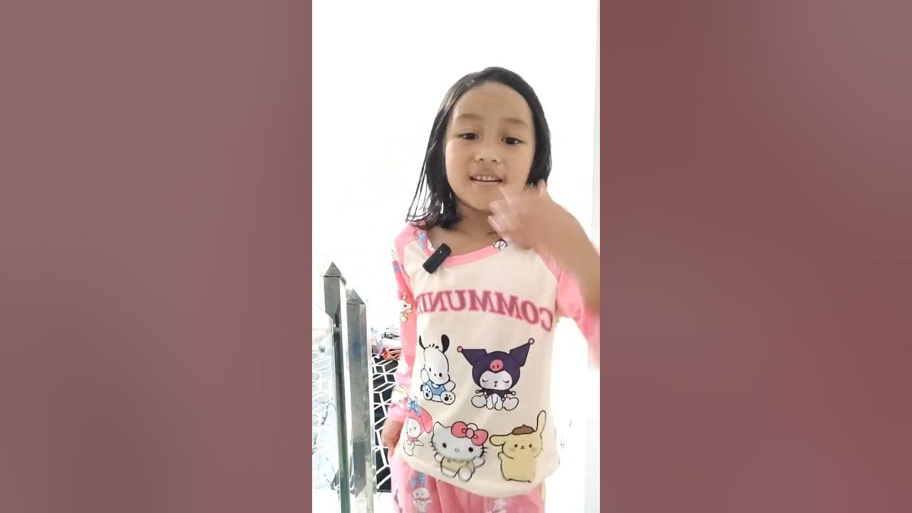 Serunya vlog pertama Gwen!! - YouTube