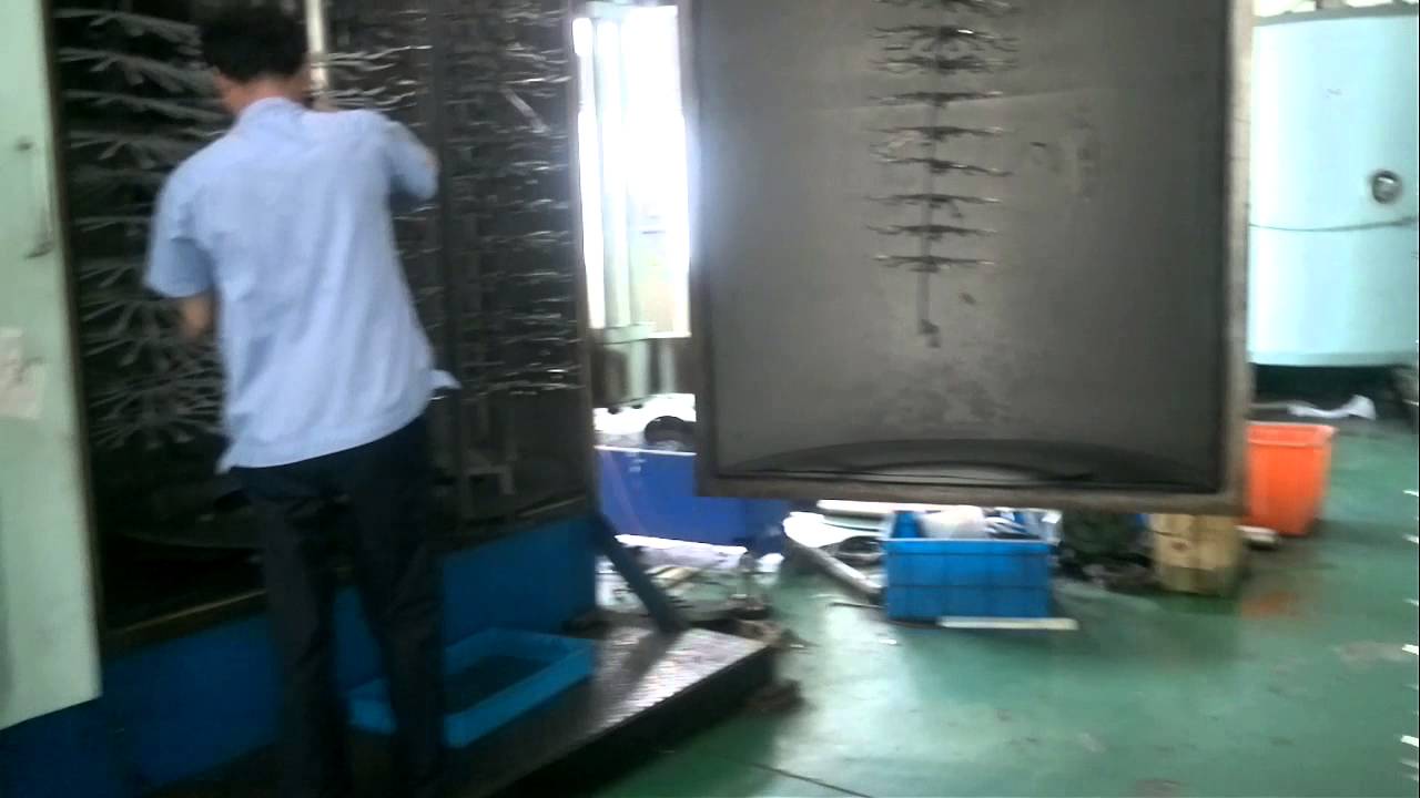 Plastic Silver Spoon Silvering Vacuum Plating Machine - YouTube