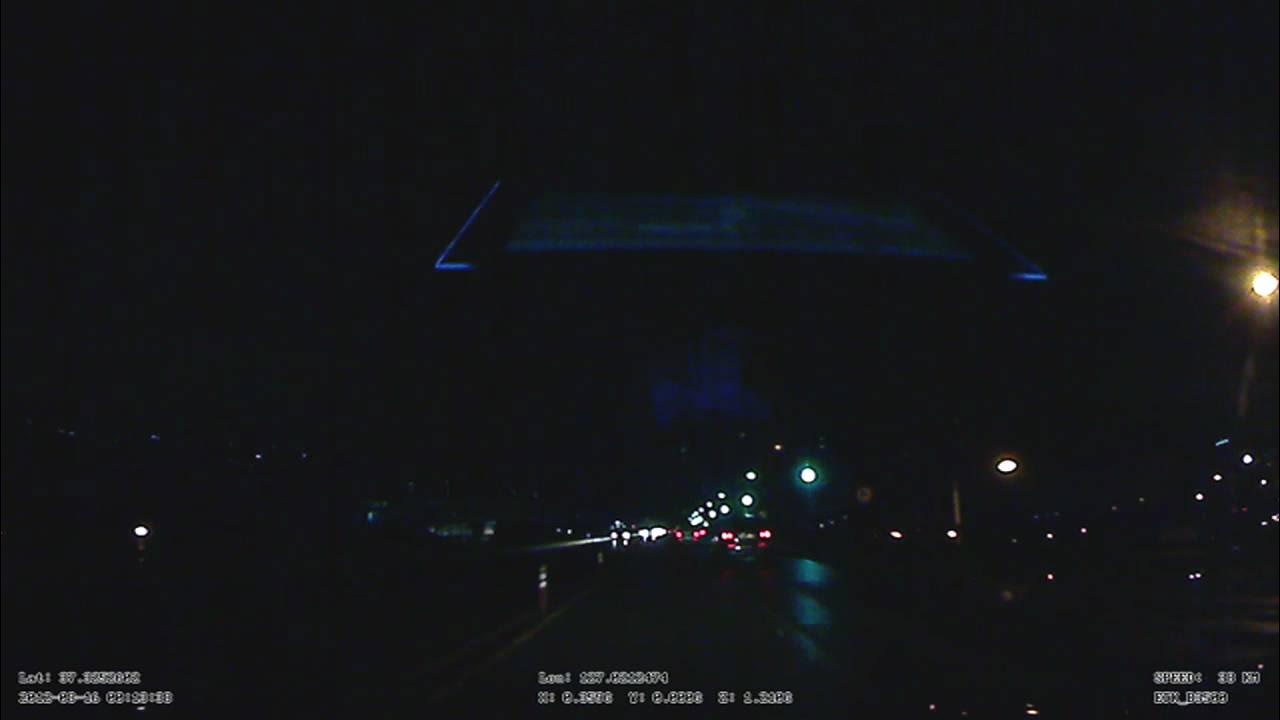 [2채널 블랙박스] 불스아이(bulls-i) ETK-B3500 - 야간 주행 영상 - YouTube