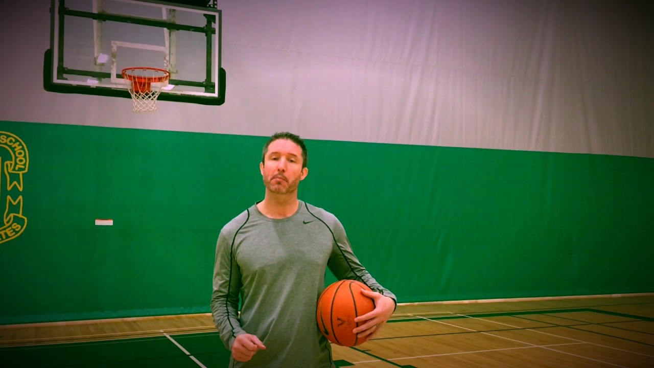 60 Second Lesson - How to Dribble: In and Out Move - YouTube