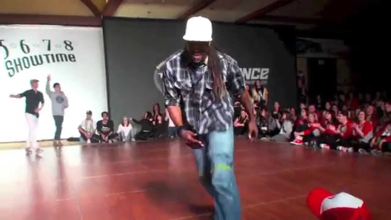 5678 Showtime - People's Showcase - 2,002 Dancers - YouTube