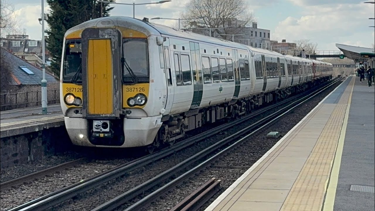 Trains at Balham, BML, 28/02/25 - YouTube