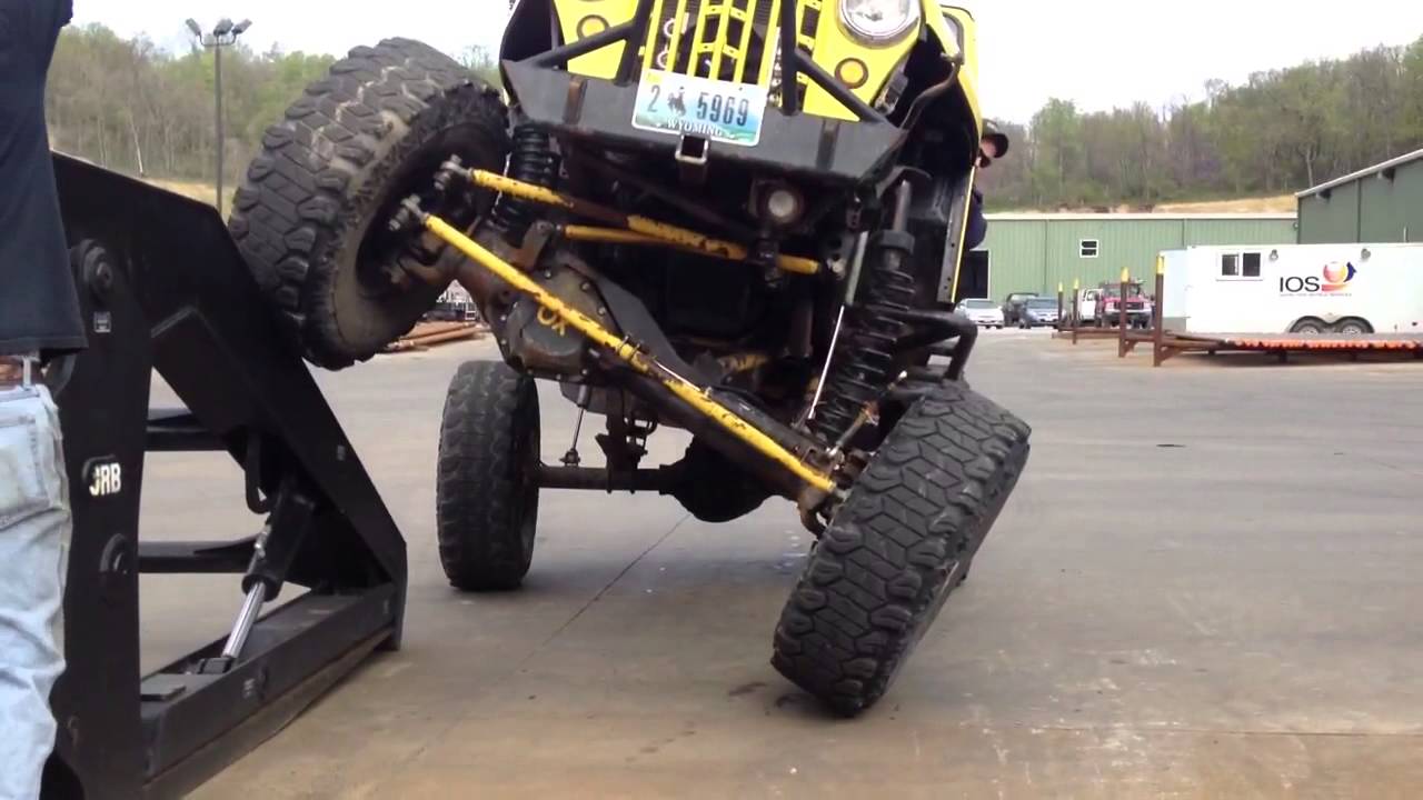 Having fun in the Jeep - YouTube
