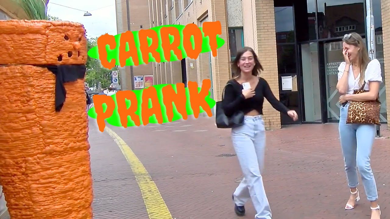 These girls got scared ! Angry carrot prank ! - YouTube