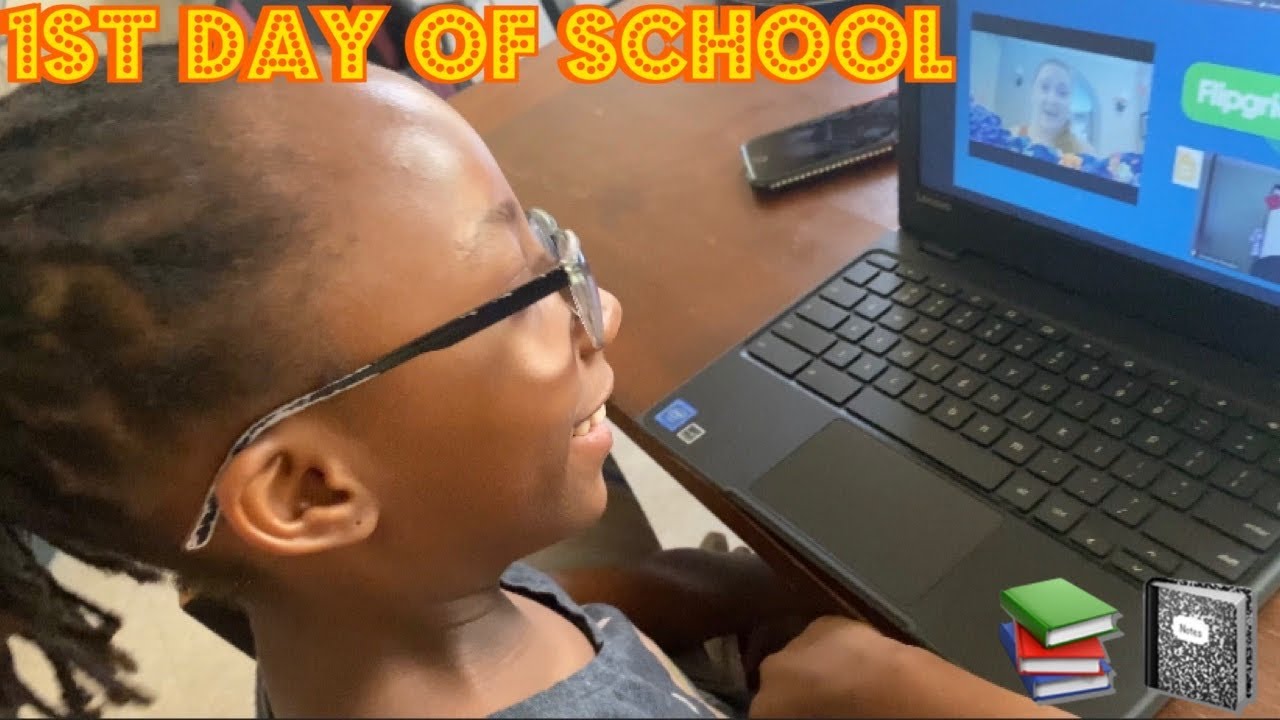 1st Day of School || Virtual Learning 📚 - YouTube