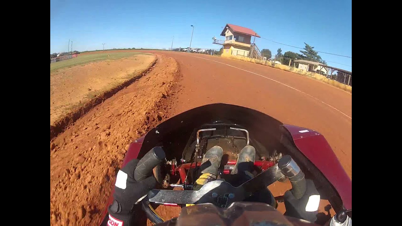 Gavin Marlin Racing 7G testing his flat kart - YouTube