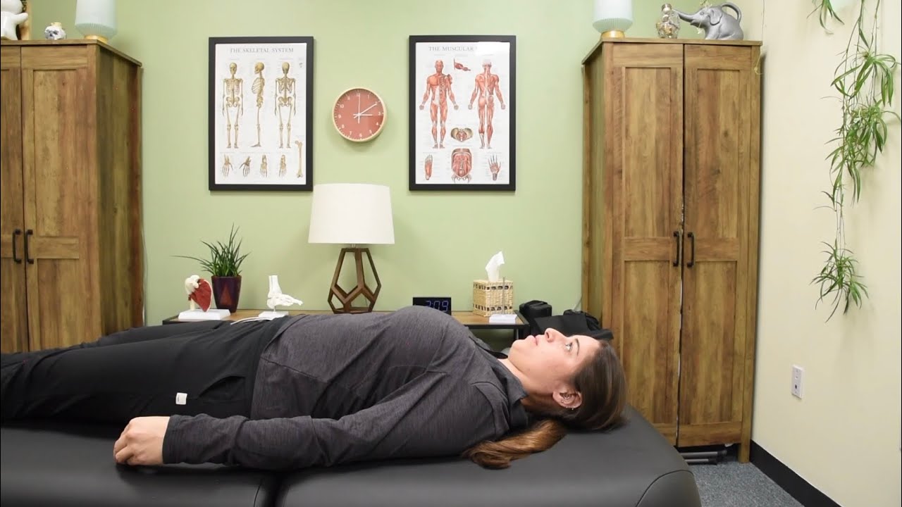 Supine Deep Neck Flexor Activation - YouTube