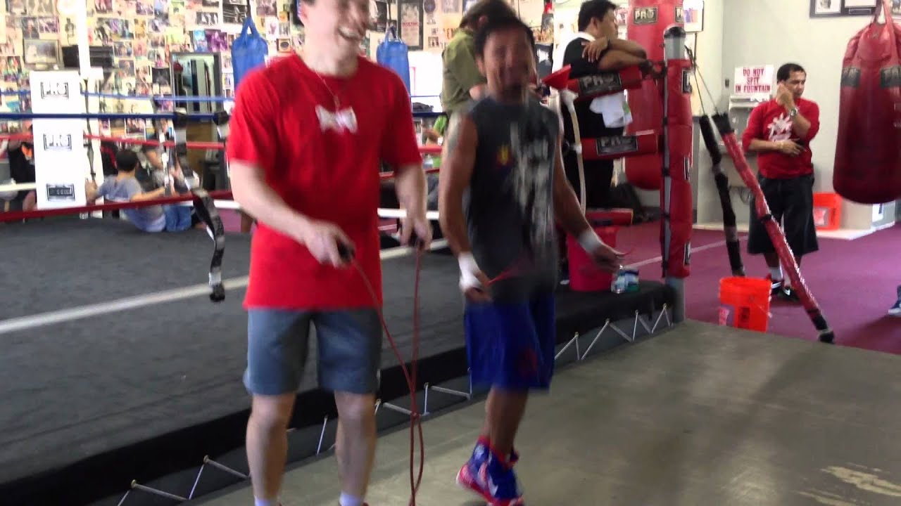 Ruslan Provodnikov and Manny Pacquiao jumping rope at the Wild Card.MOV ...