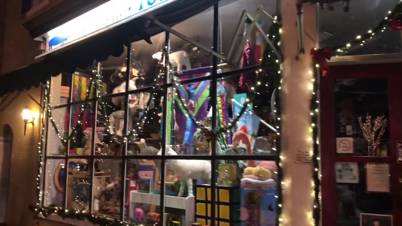 Christmas on the Haddonfield Main Street! - YouTube