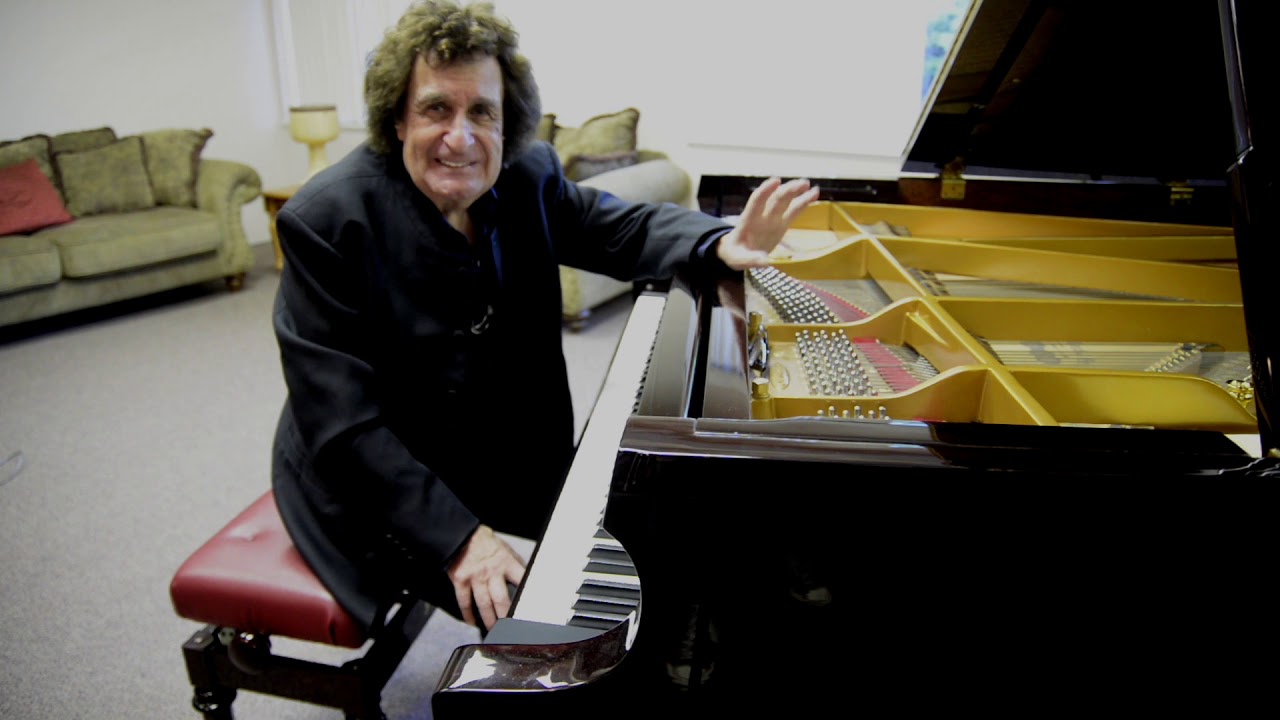 Patrick Moraz ~ Sellersville Theater 2019 - YouTube