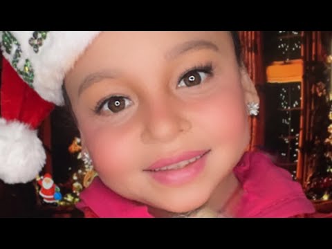 Feliz Navidad Chulis y Kimberly La Bonita - YouTube