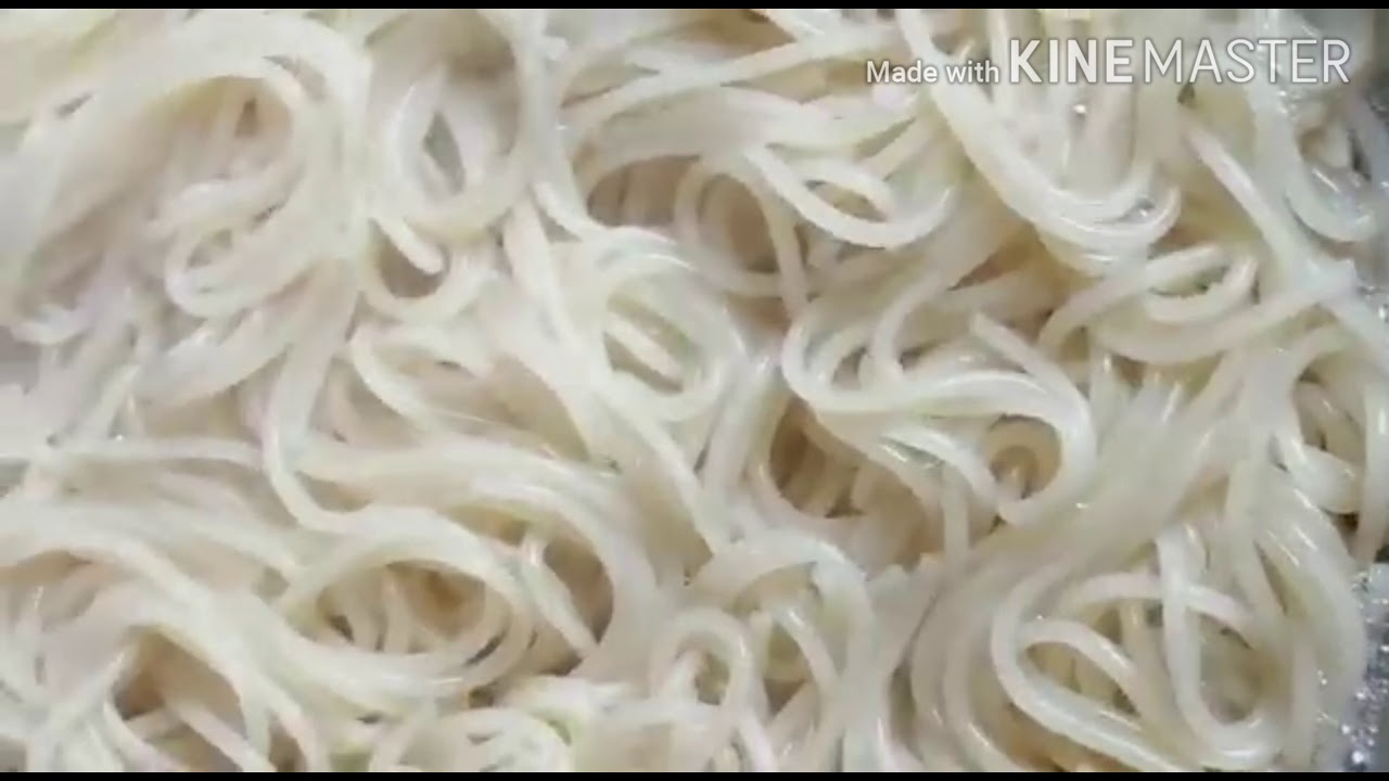 Spaghetti By Little Chef Amber 😋 - YouTube