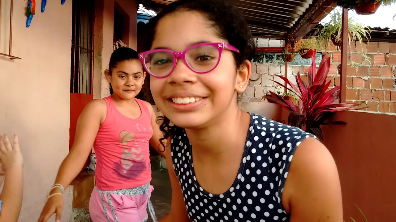 Brincando Com Minha Prima E Irmã Parte 1 Youtube