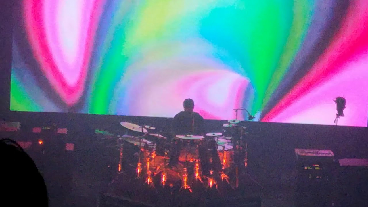 Tim Alexander Drum Solo Mexico City 2019 Primus - YouTube