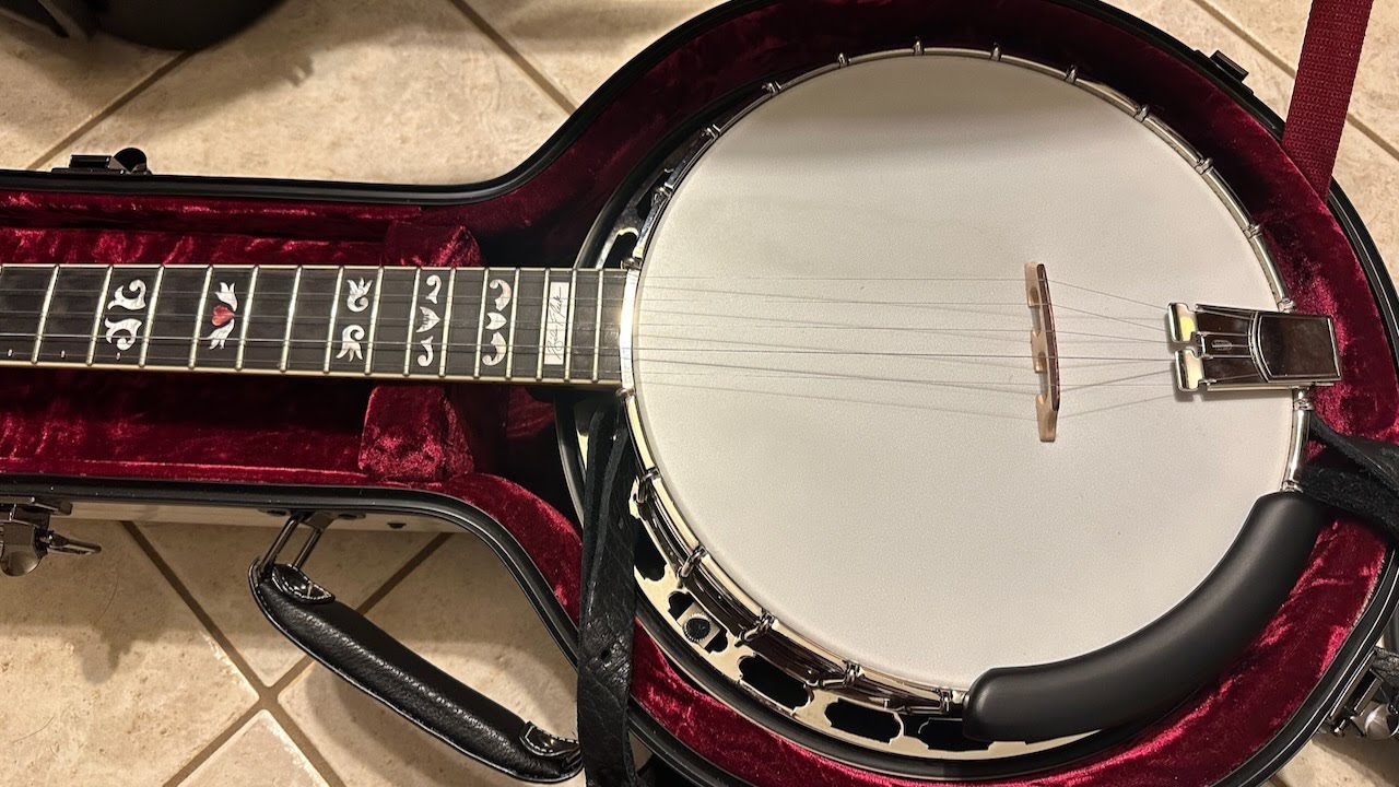 Béla Fleck Gold Tone Bluegrass Heart Banjo - Unboxing and Review - YouTube
