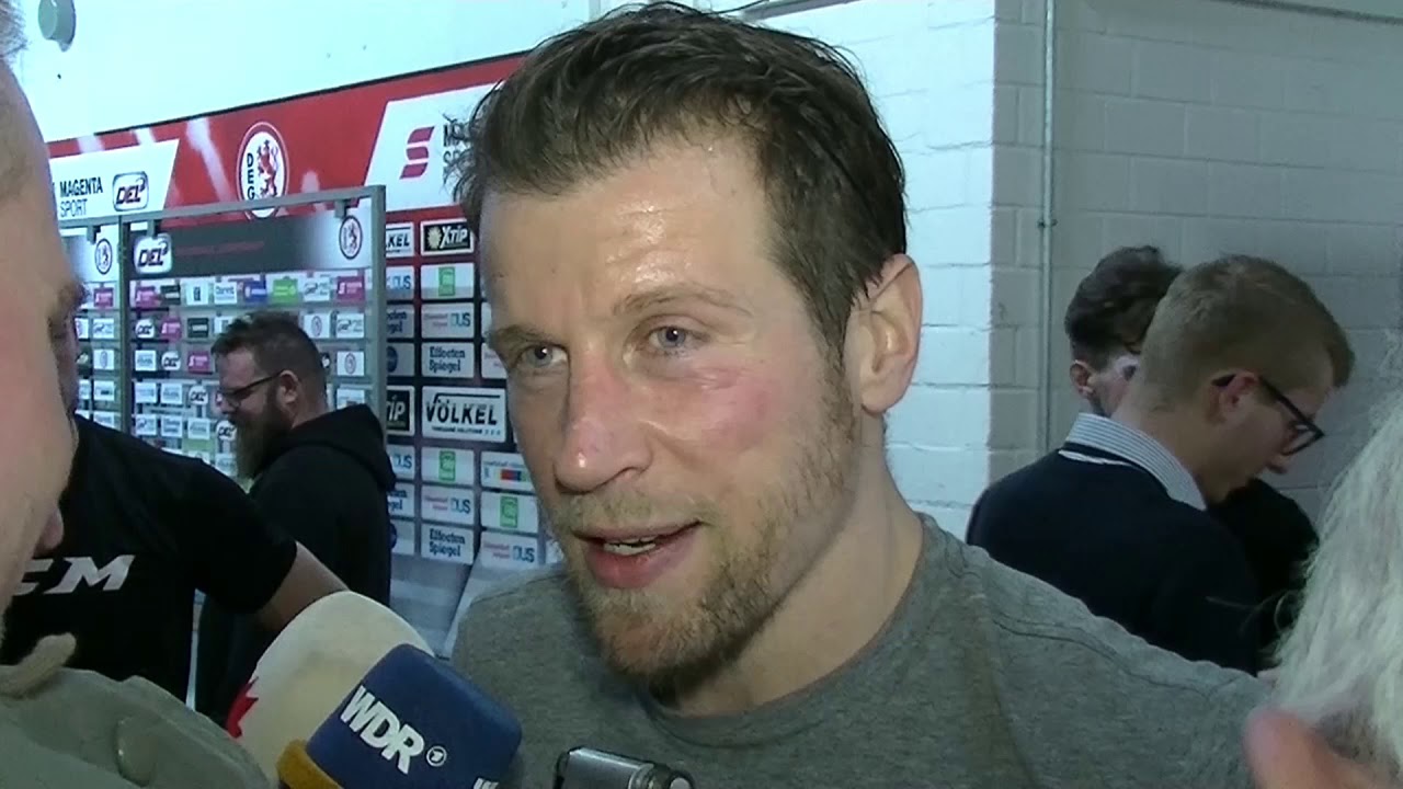 Nach Sieg in Spiel 6: Alex Barta redet Klartext - YouTube