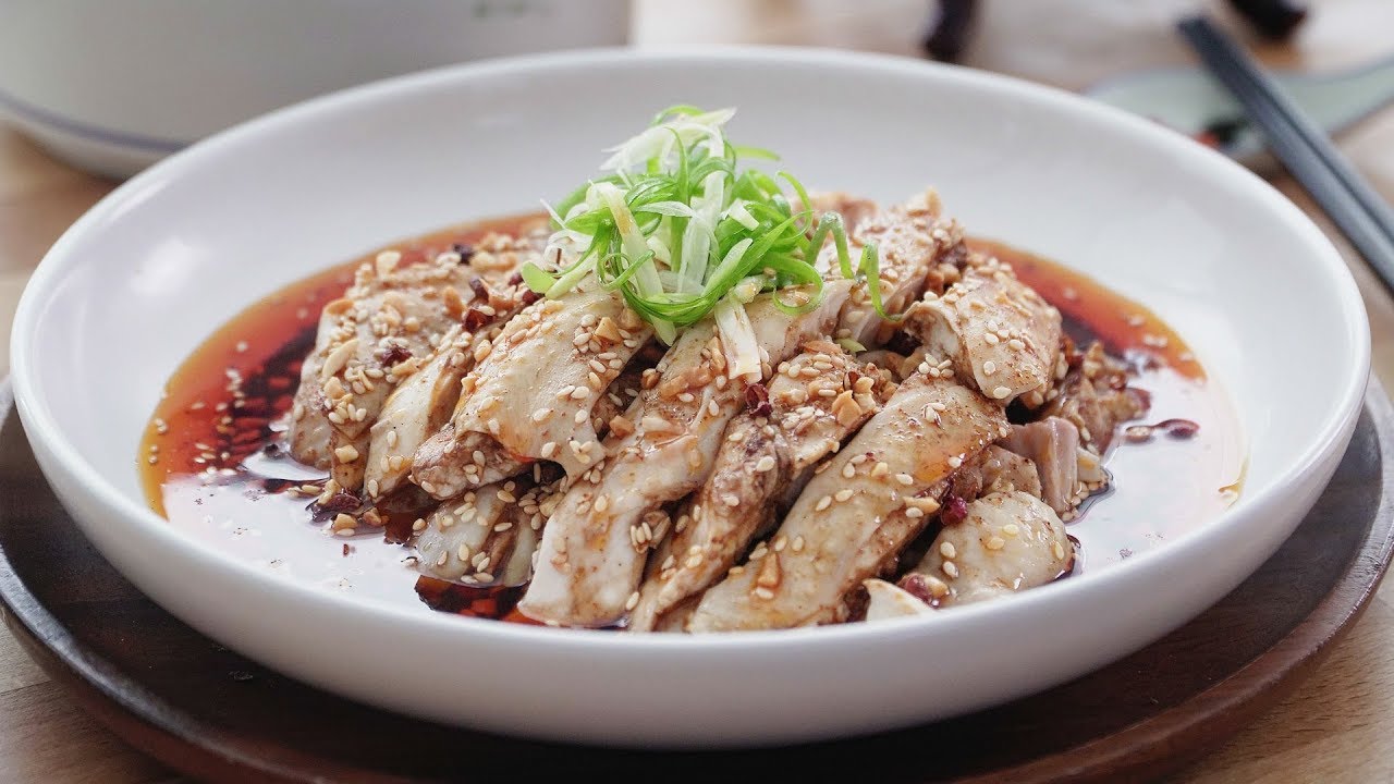 Easy Spicy Kou Shui Ji (Sichuan Chicken Recipe) - 口水鸡 - YouTube